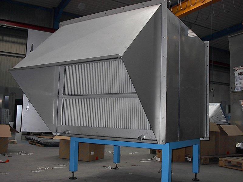 Sheet metal constructions - Sheet metal construction